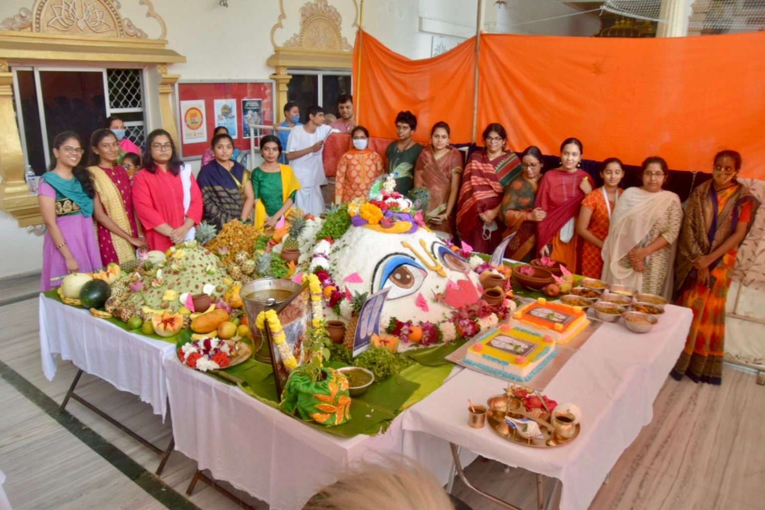 Annadan Seva – Sri Sri Radha Madanmohan | ISKCON Abids Hyderabad ...