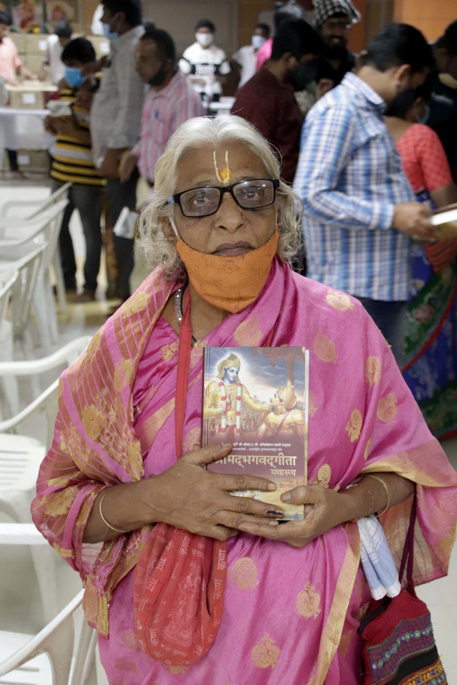 Shastra Daan – Sri Sri Radha Madanmohan | ISKCON Abids Hyderabad ...